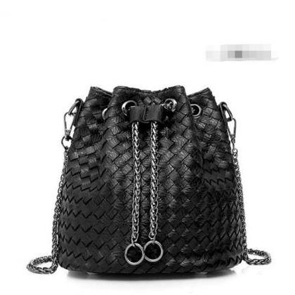 Knitted Pattern Bucket String Crossbdoy Bag on Luulla