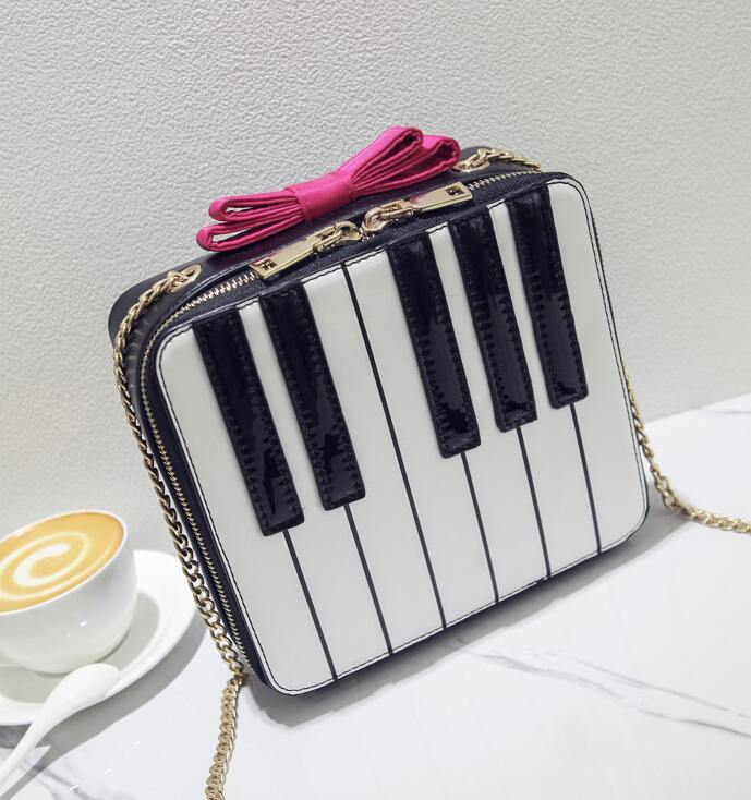Distinctive Piano Keys Pattern Crossbody Bag on Luulla