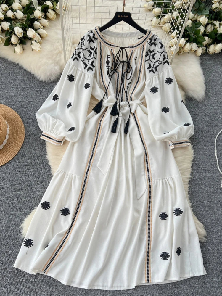 Bohemian Style Maxi Dress With Embroidered Details on Luulla